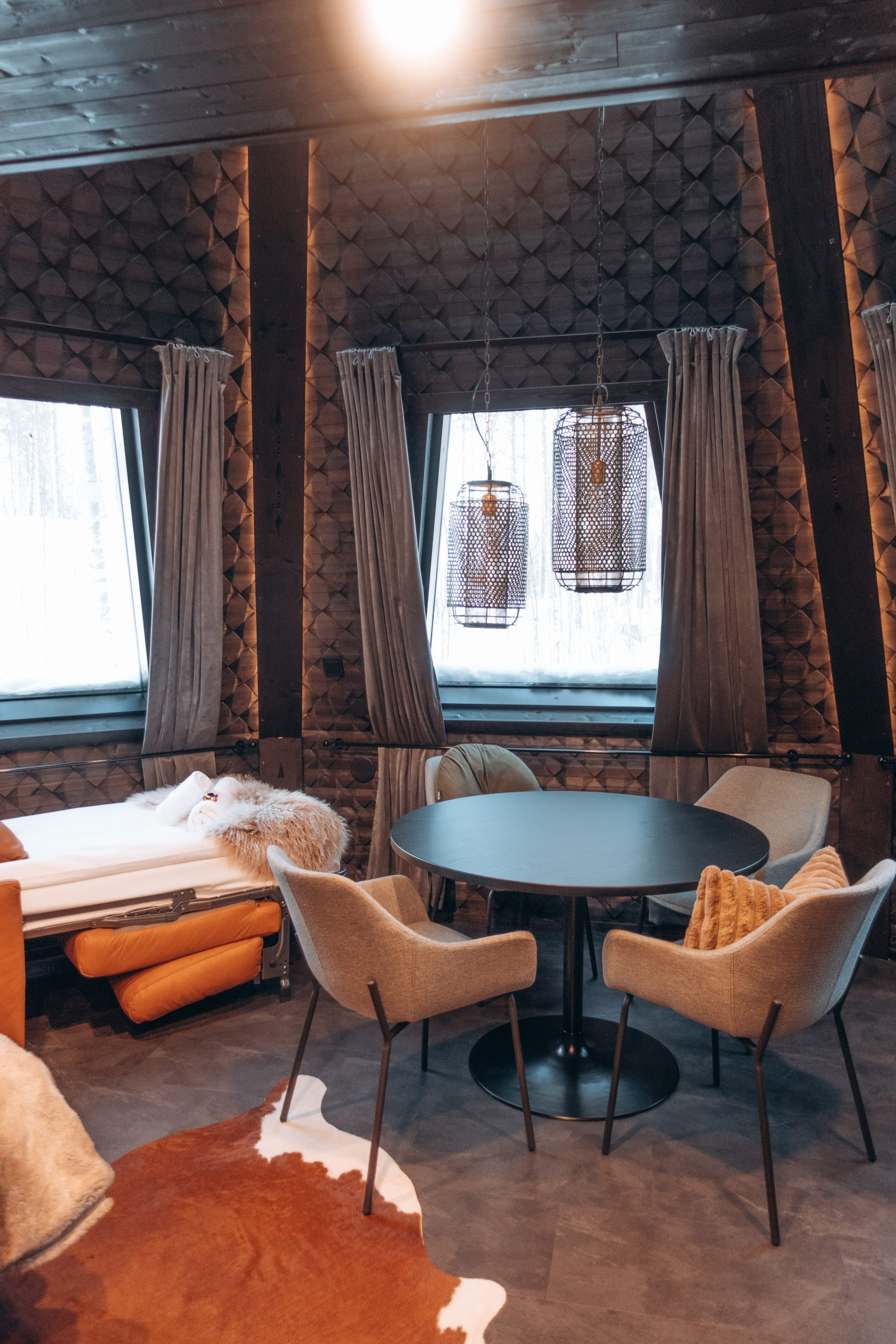 Apukka Resort - Staying in a Luxury Igloo in Rovaniemi - LIKE THE DRUM