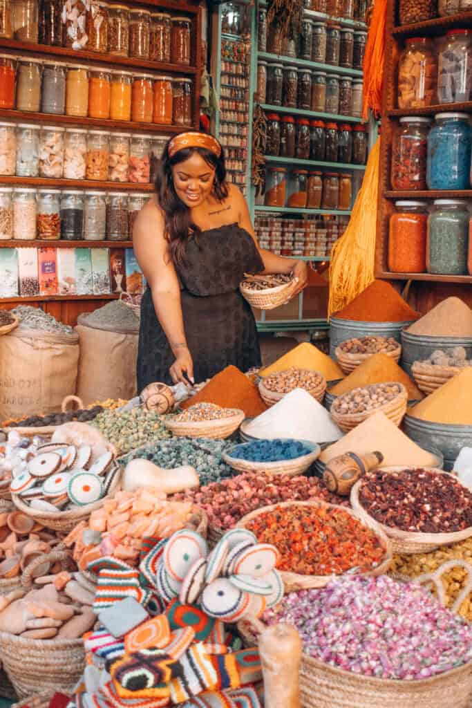 10+ Morocco Outfit Ideas: What to Wear in Marrakech & Beyond - LIKE THE ...